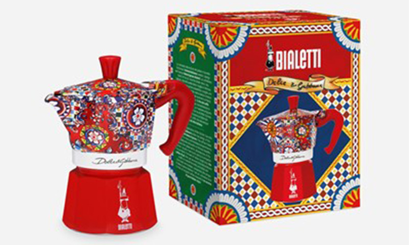 Bialetti x D&G: insieme per celebrare il rito del caffè - Italian's ...